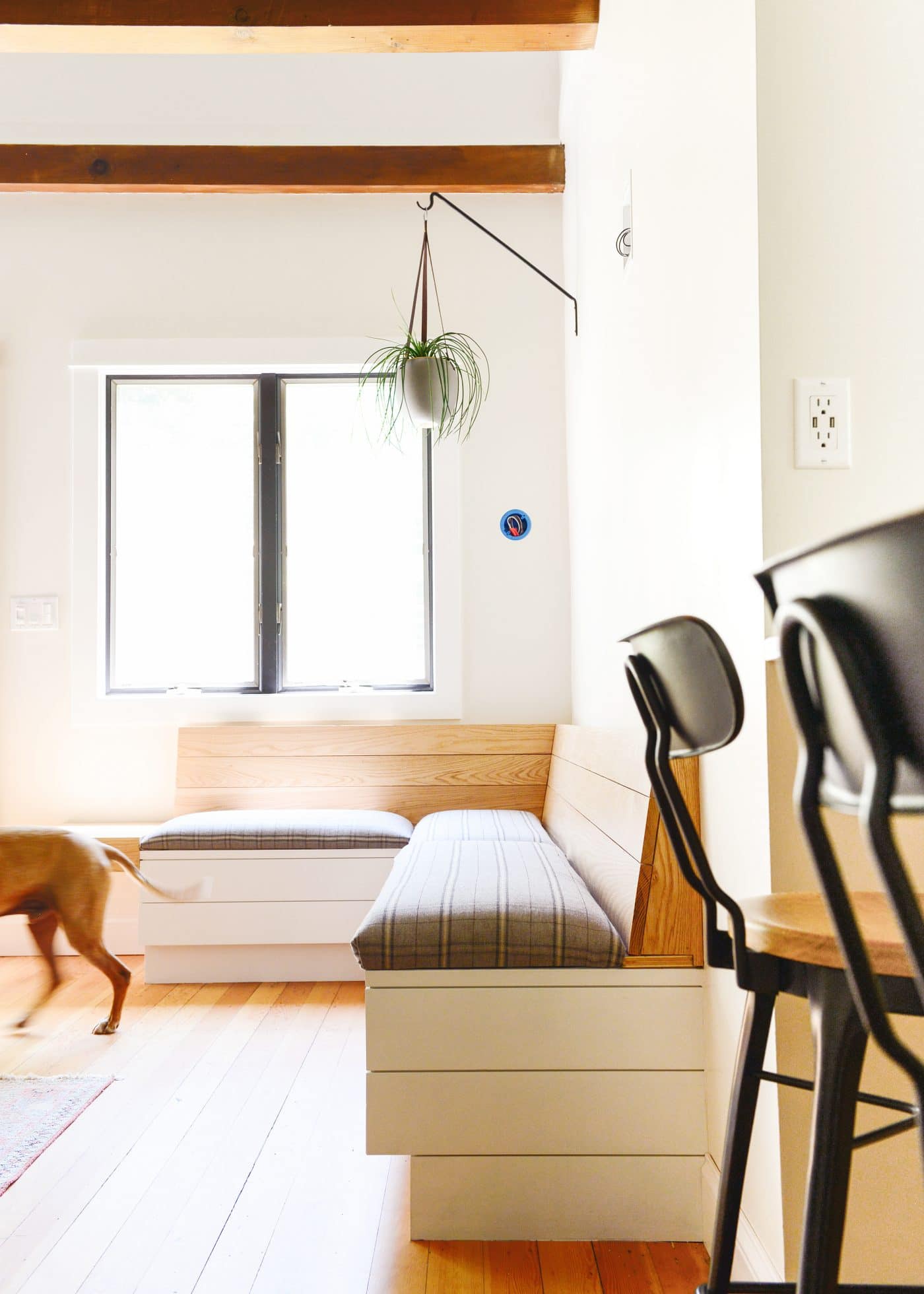 Let's Build a Banquette! - Yellow Brick Home