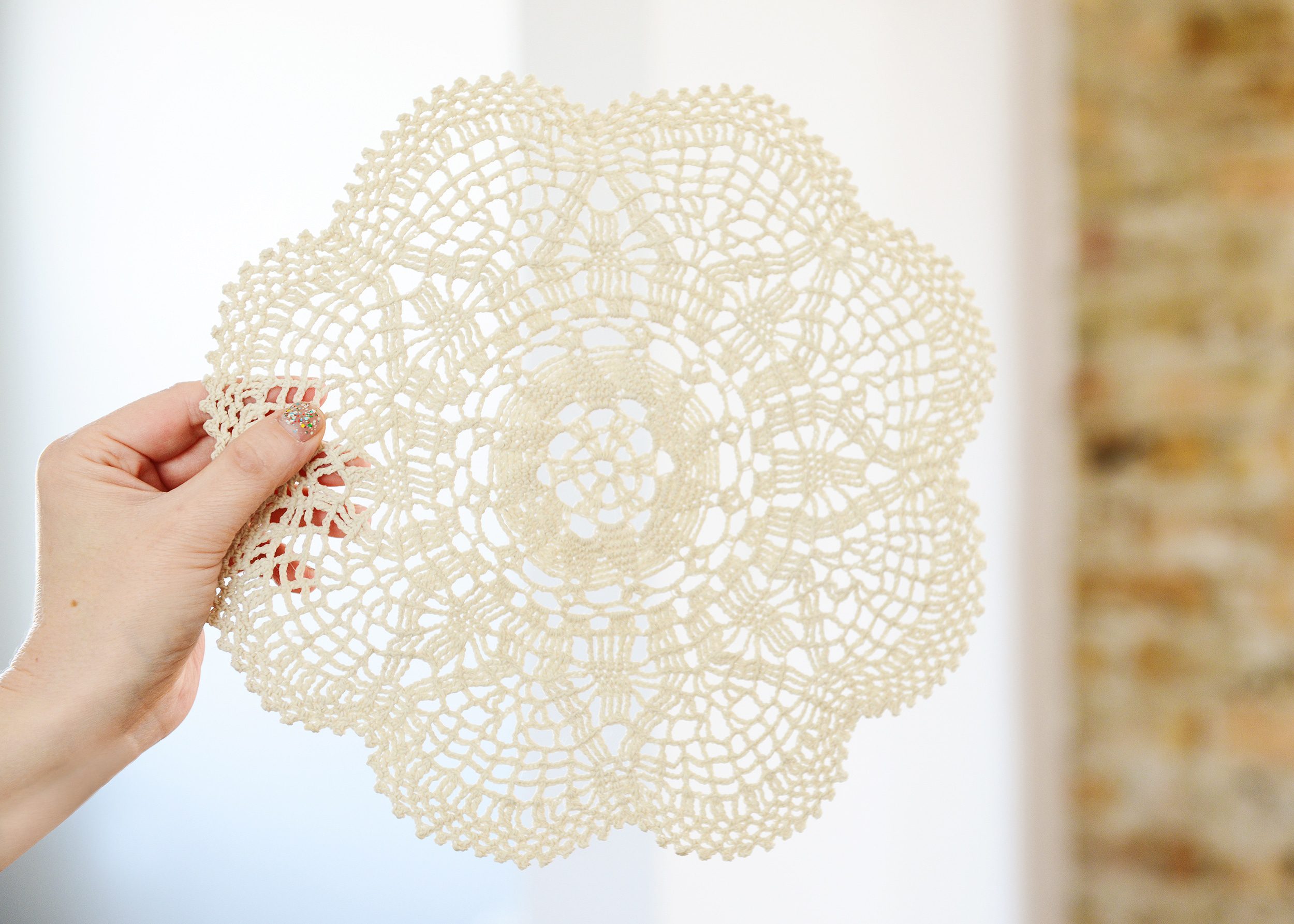 How to Frame Fabric With the Help of a Stiffener - Yellow Brick Home